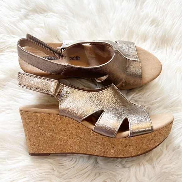 Clarks | Shoes | Clarks Collection Gold Metallic Annadel Bari Cork ...